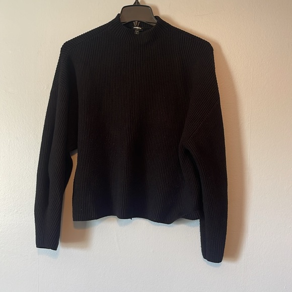 Express | Sweaters | Previously Loved Express Cropped Xl Sweater Loose ...